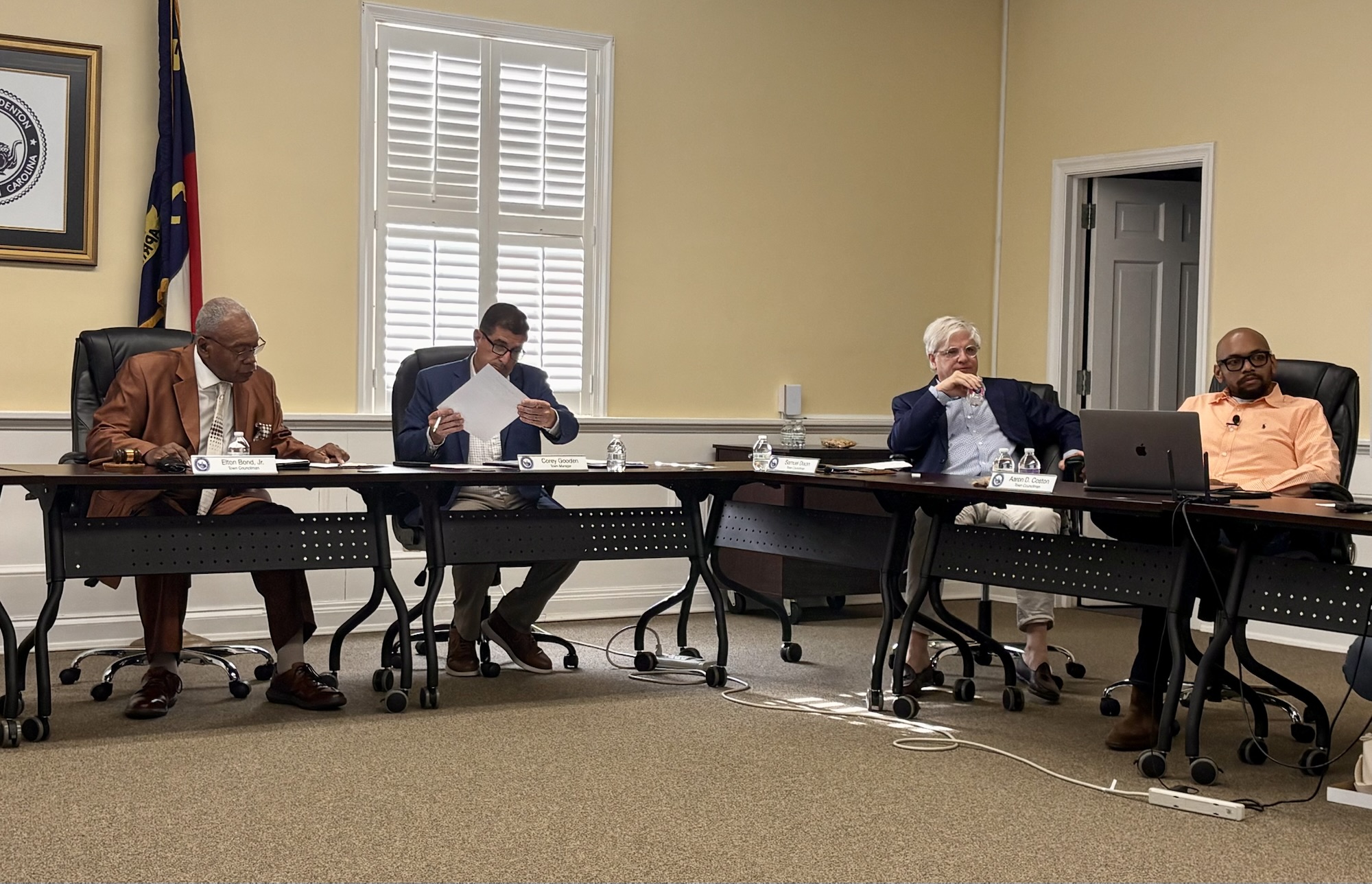Edenton Town Council backs next step in grocery store recruitment ...
